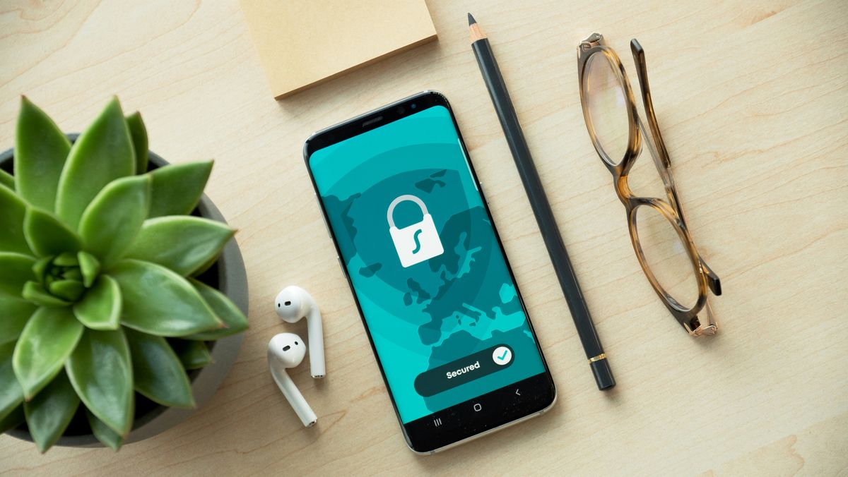 B2C E-commerce: Secure Your Data Before a Breach | MojoAuth Blog ...